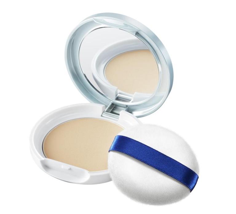 最新「トランシーノ薬用UVパウダーEX」ならシミ対策も、透明感ある美肌演出も両方かないます！